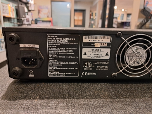 Gear Hunter | Bugera BVP5500 Bass Head